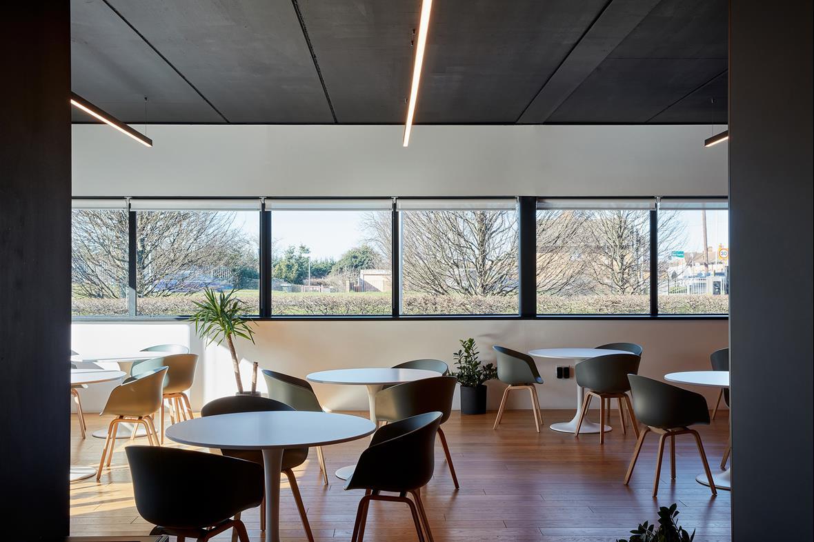 What made this project… Charge Cars by Most Architecture | Features ...